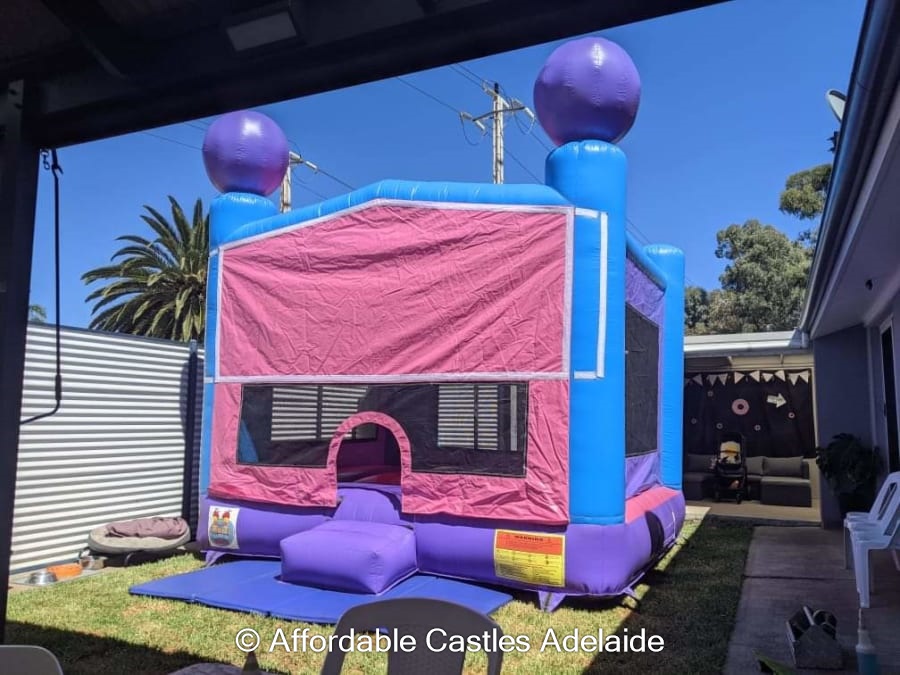 Jumping Castles 4 x 4 meters (no slides) - Jumping Castle Hire in ...